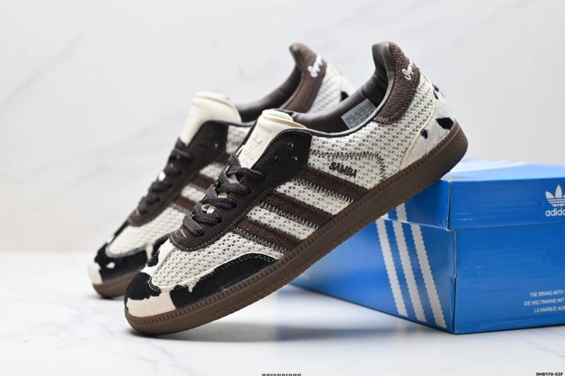Exact replica Adidas Samba Shoes