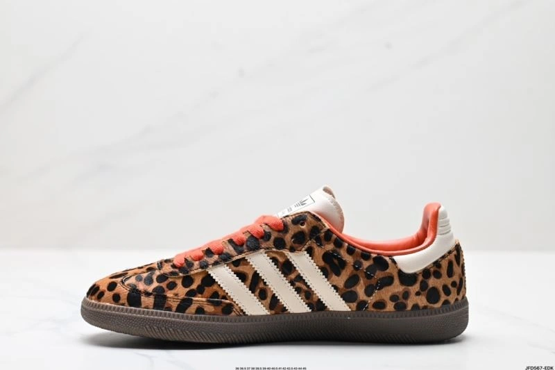 Brand-authenticated Adidas Samba Shoes