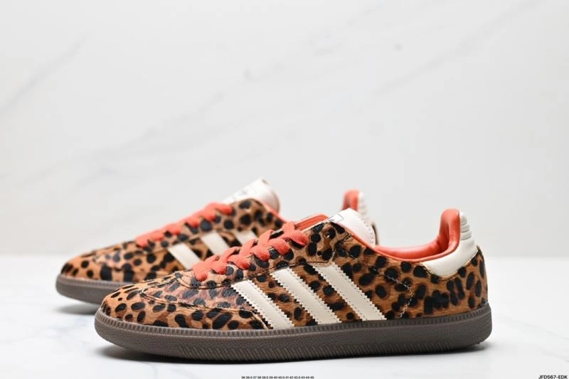 Brand-authenticated Adidas Samba Shoes