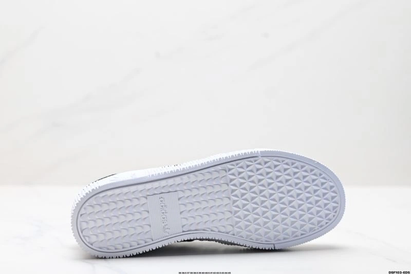 Cut-rate Adidas Samba Shoes