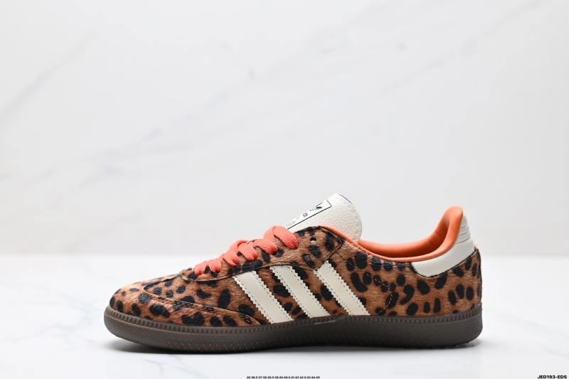 Brand-authenticated Adidas Samba Shoes