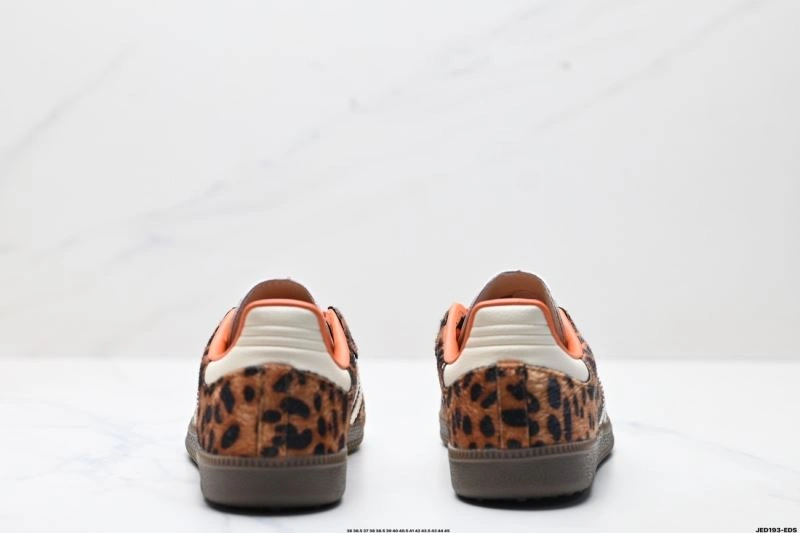 Brand-authenticated Adidas Samba Shoes