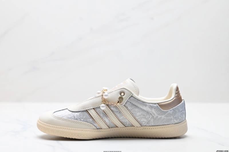 Reasonably priced Adidas Samba Shoes