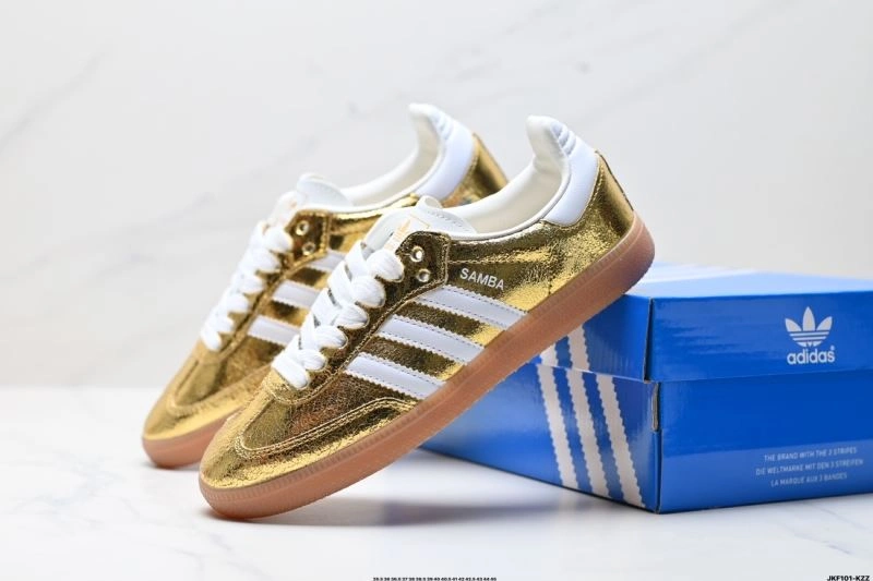 Top mirror Adidas Samba Shoes