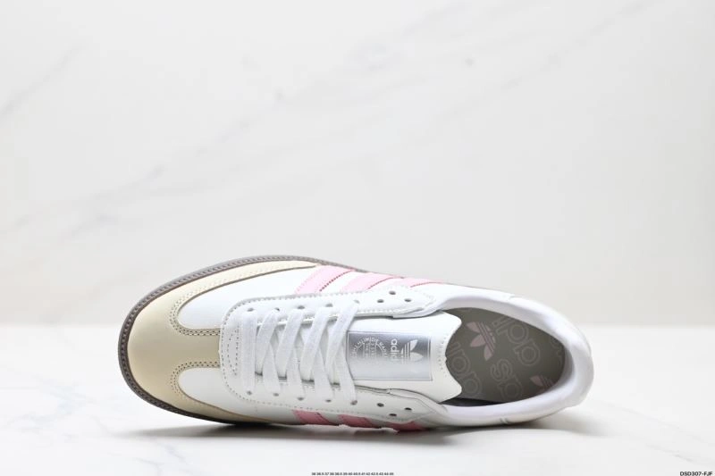 Top mirror Adidas Samba Shoes