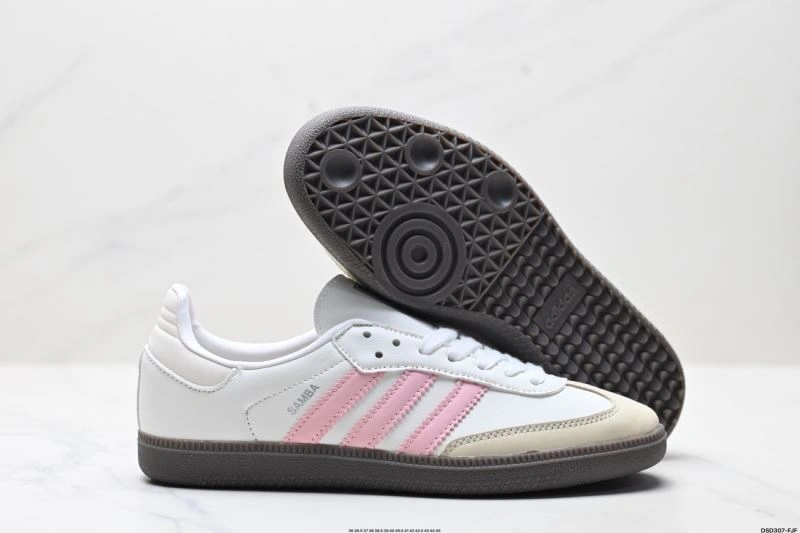 Top mirror Adidas Samba Shoes