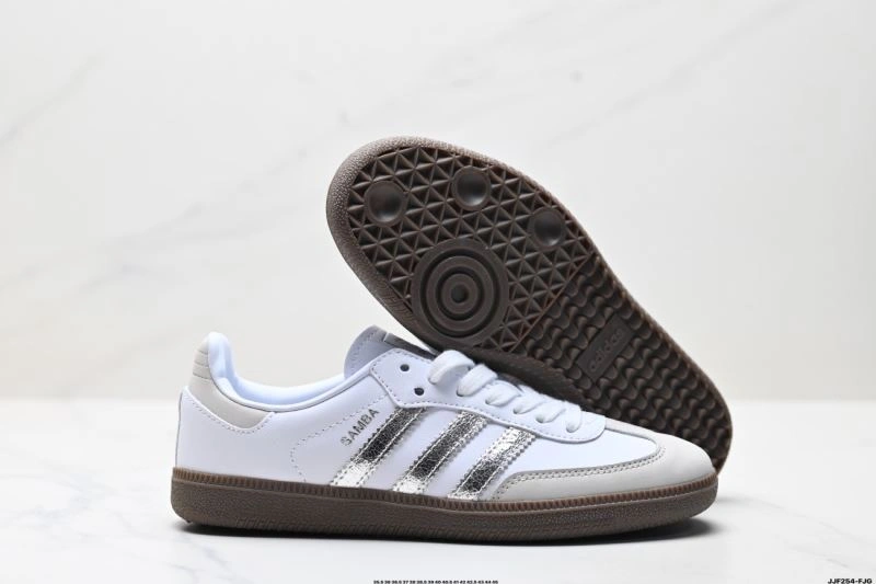 Brand-authenticated Adidas Samba Shoes
