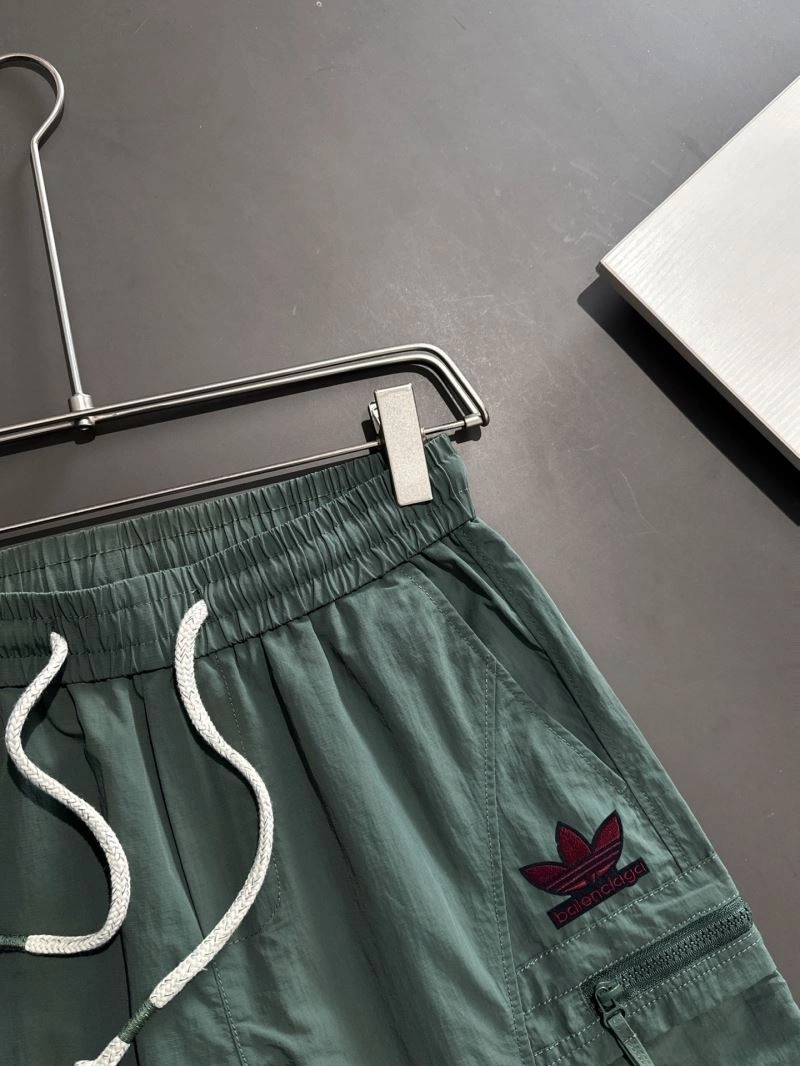 Top mirror Adidas Short Pants