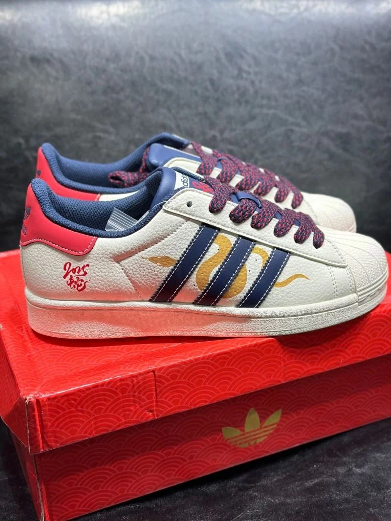 Perfect replica Adidas Superstar Shoes