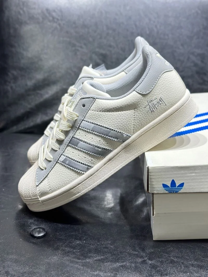 Exact replica Adidas Superstar Shoes