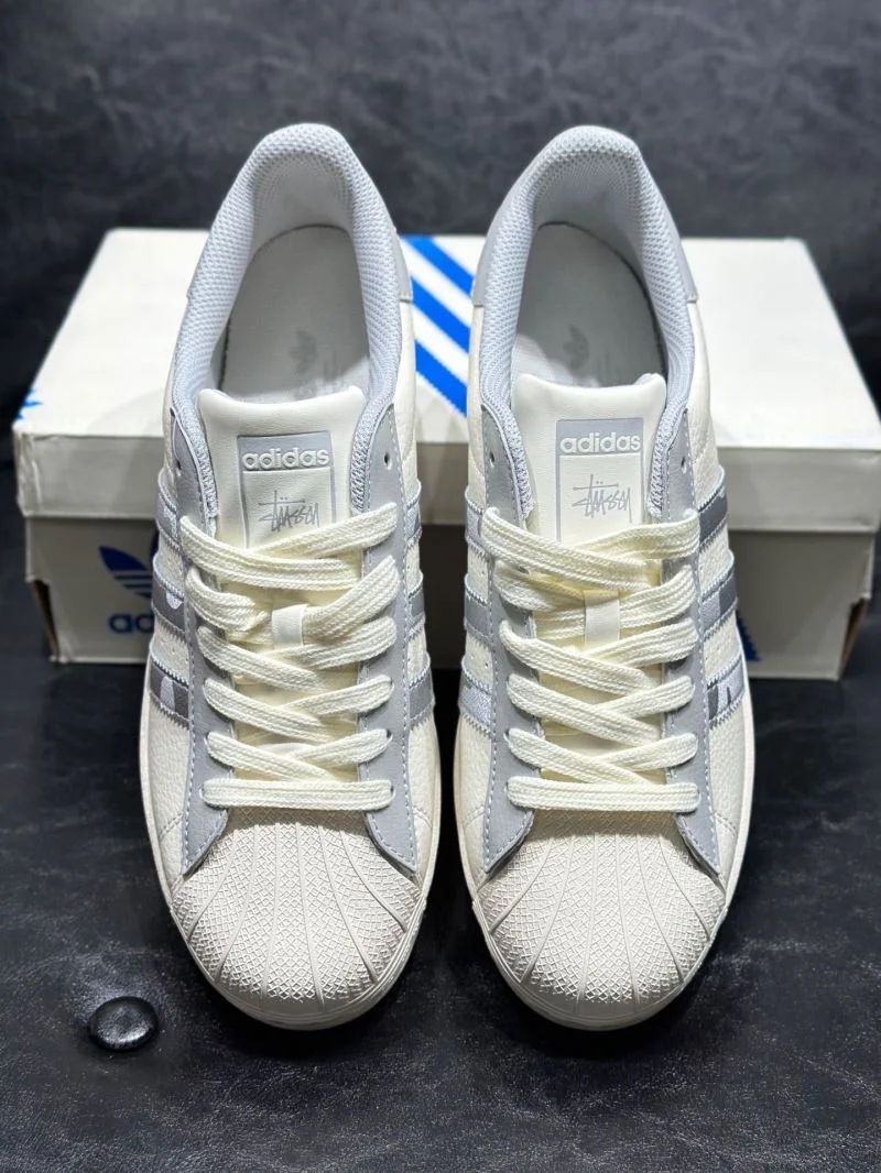 Exact replica Adidas Superstar Shoes