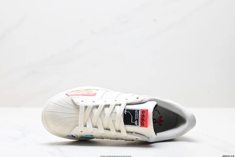 Top mirror Adidas Superstar Shoes