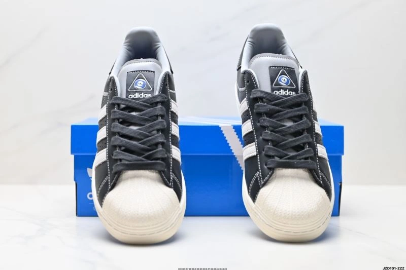 Top match Adidas Superstar Shoes