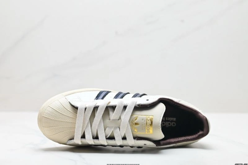 Top match Adidas Superstar Shoes