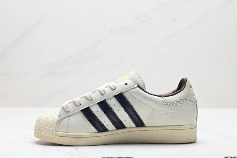 Top match Adidas Superstar Shoes