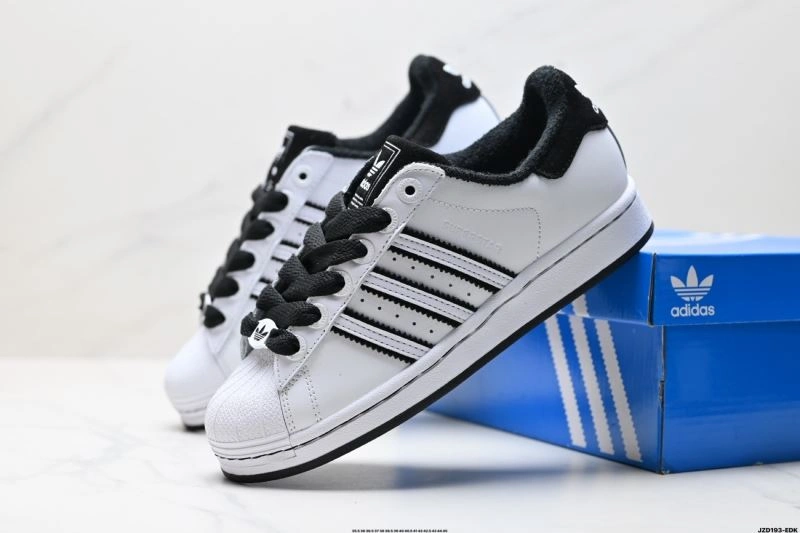 Precise copy Adidas Superstar Shoes