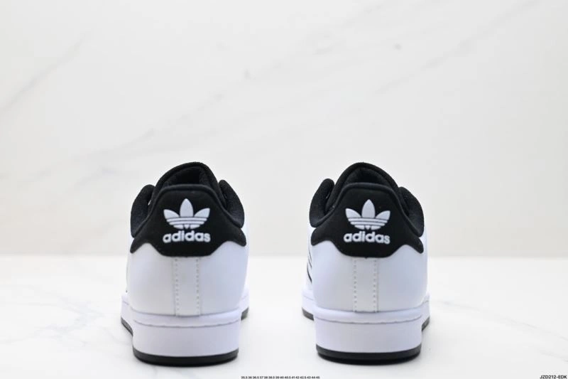 Accurate model Adidas Superstar Shoes