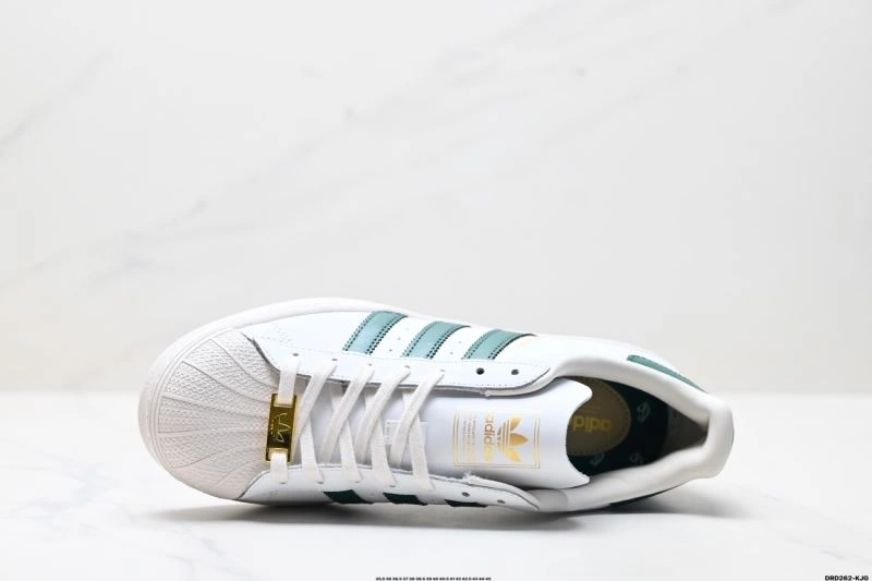 Top mirror Adidas Superstar Shoes