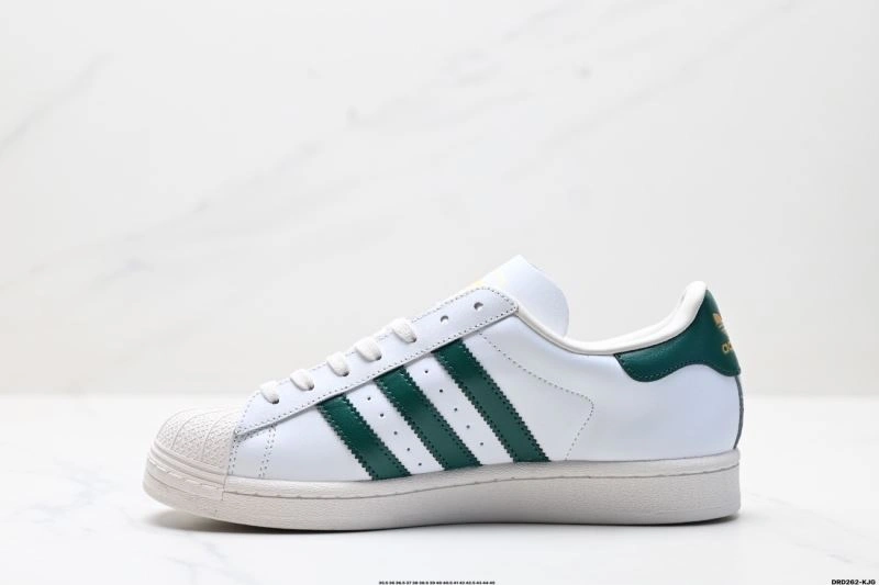 Top mirror Adidas Superstar Shoes