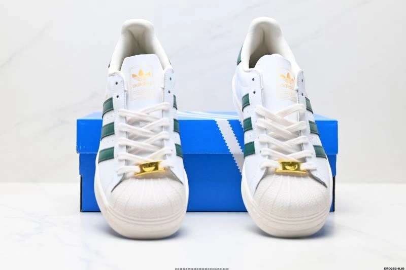 Top mirror Adidas Superstar Shoes