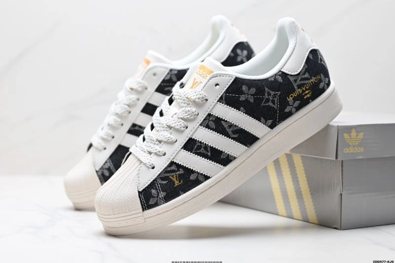 Adidas Superstar Shoes