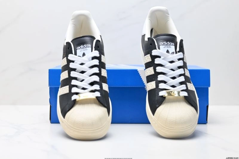 Adidas Superstar Shoes