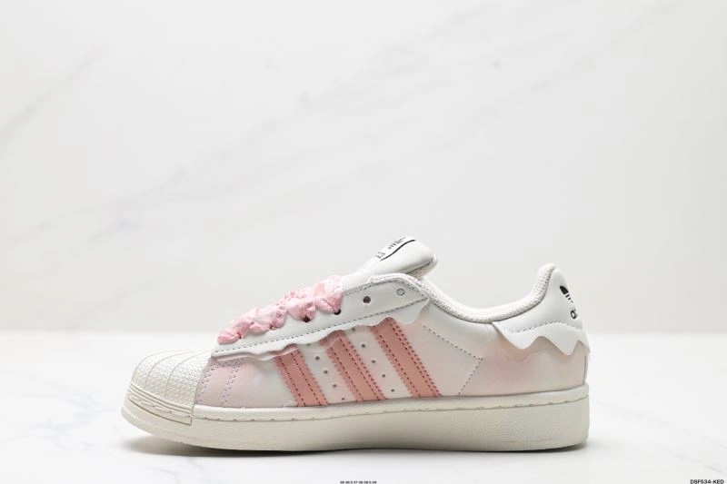 Top match Adidas Superstar Shoes