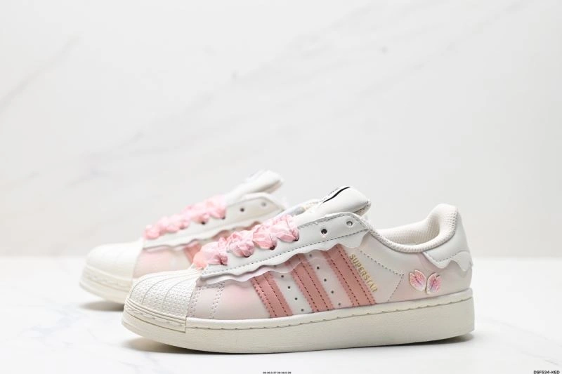 Top match Adidas Superstar Shoes