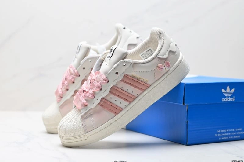 Top match Adidas Superstar Shoes