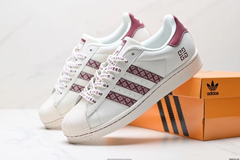 Adidas Superstar Shoes