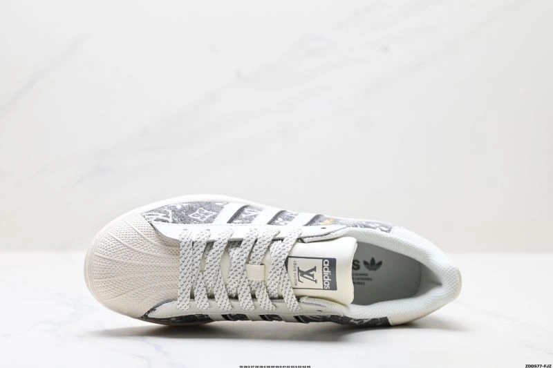 Inexpensive Adidas Superstar Shoes