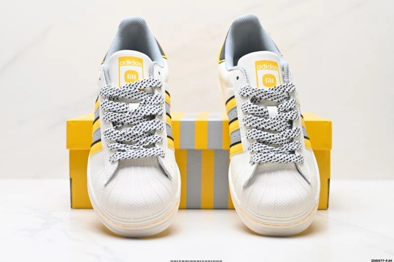 Brand-authenticated Adidas Superstar Shoes