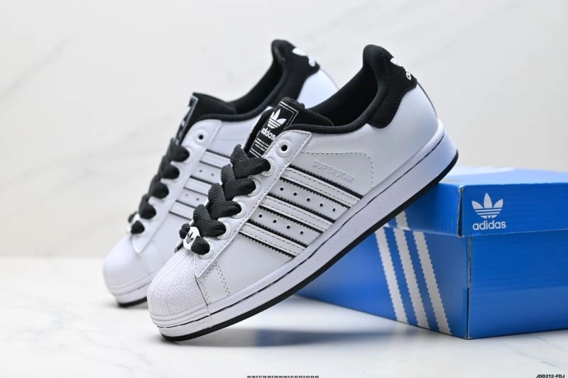 Top mirror Adidas Superstar Shoes
