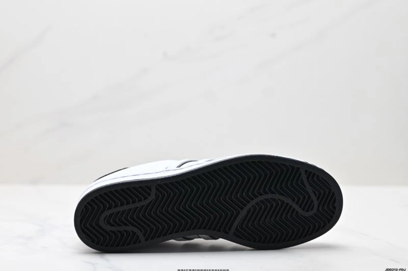 Top mirror Adidas Superstar Shoes
