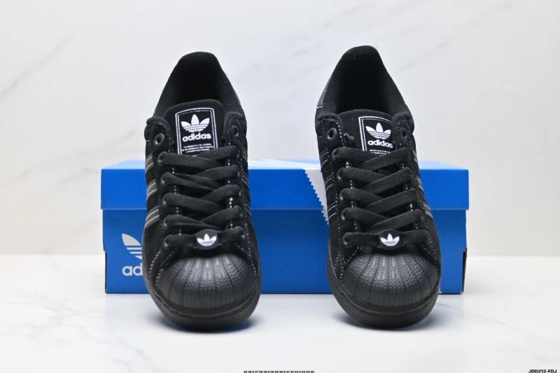 Low-cost Adidas Superstar Shoes