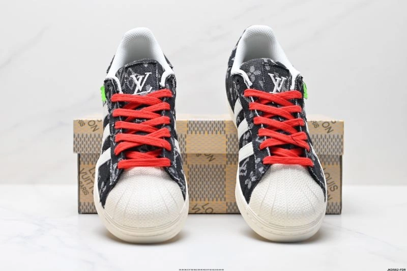 Discounted Adidas Superstar Shoes
