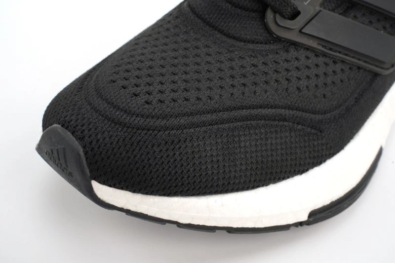 Reasonably priced Adidas Ultra Boost Shoes