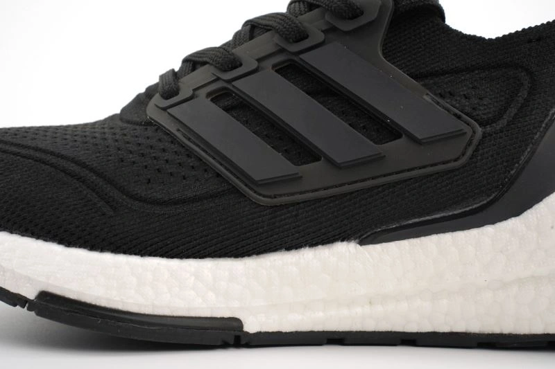 Reasonably priced Adidas Ultra Boost Shoes