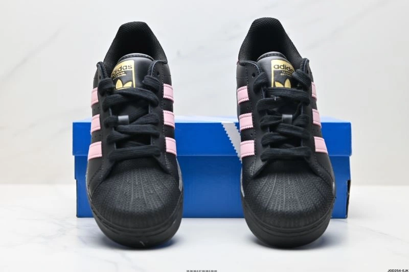 Indistinguishable Adidas XLG Shoes