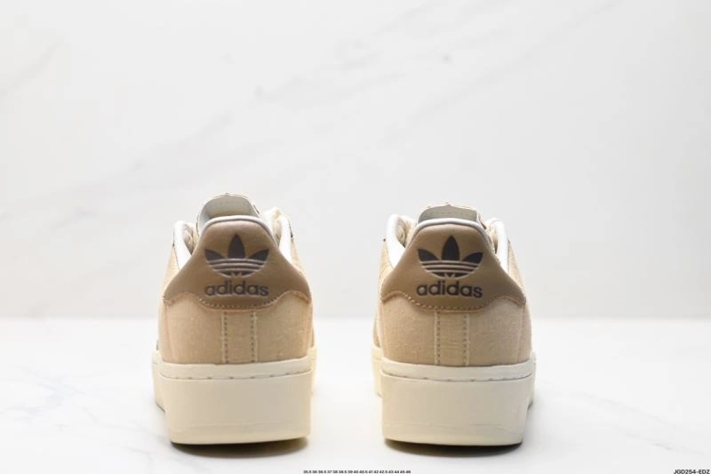 Accurate model Adidas XLG Shoes