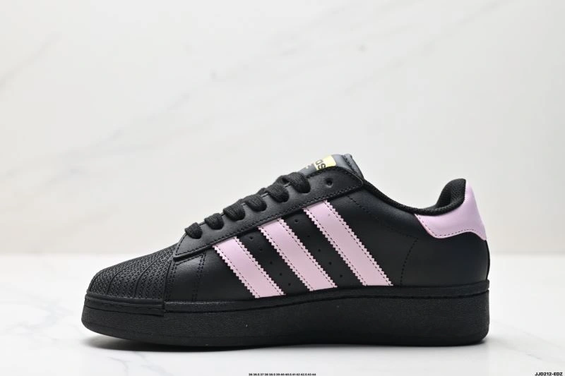 High fidelity Adidas XLG Shoes