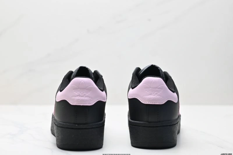 High fidelity Adidas XLG Shoes