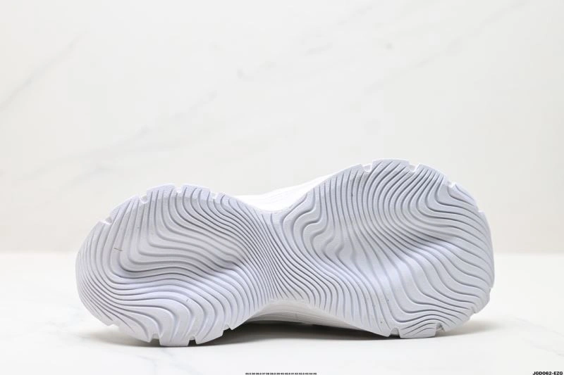 Bargain Adidas XLG Shoes