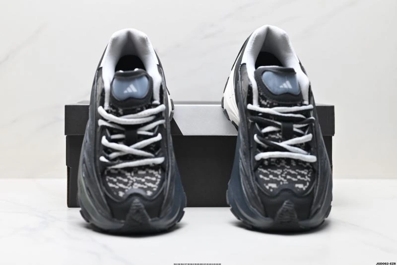 Brand-original Adidas XLG Shoes