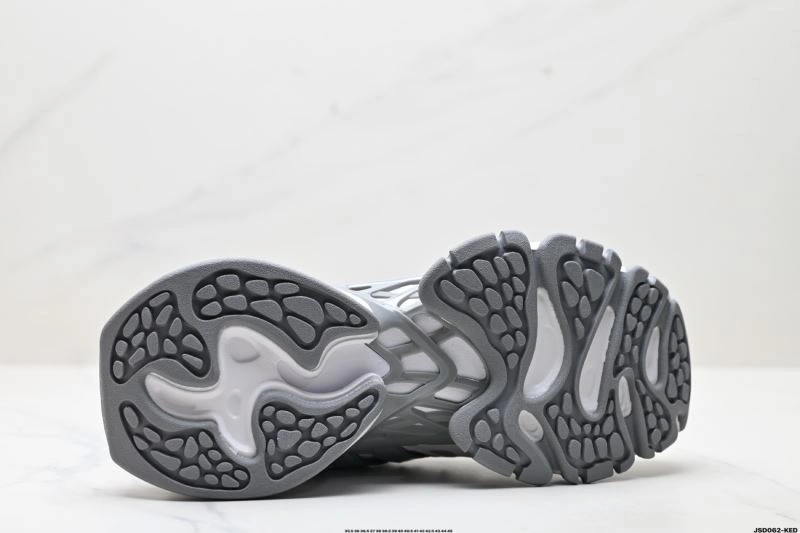 Reasonably priced Adidas XLG Shoes