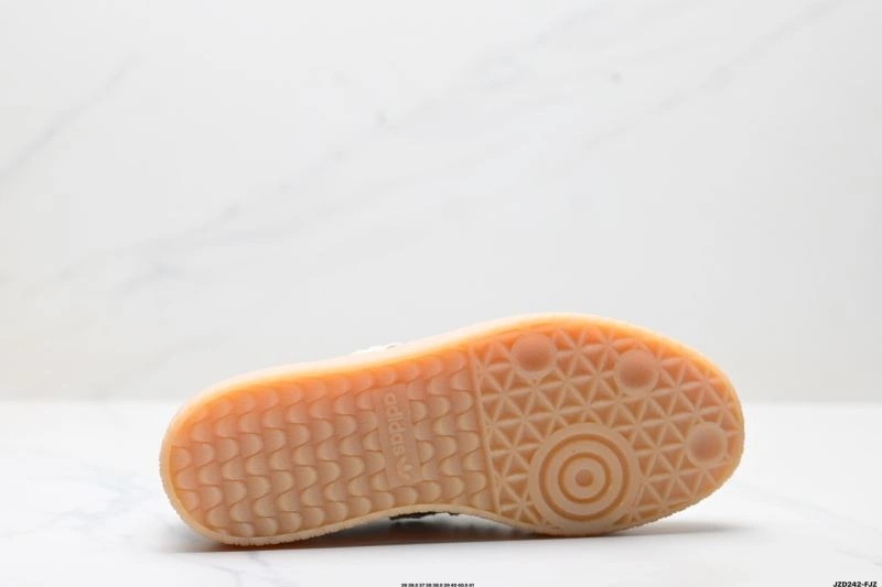Adidas XLG Shoes