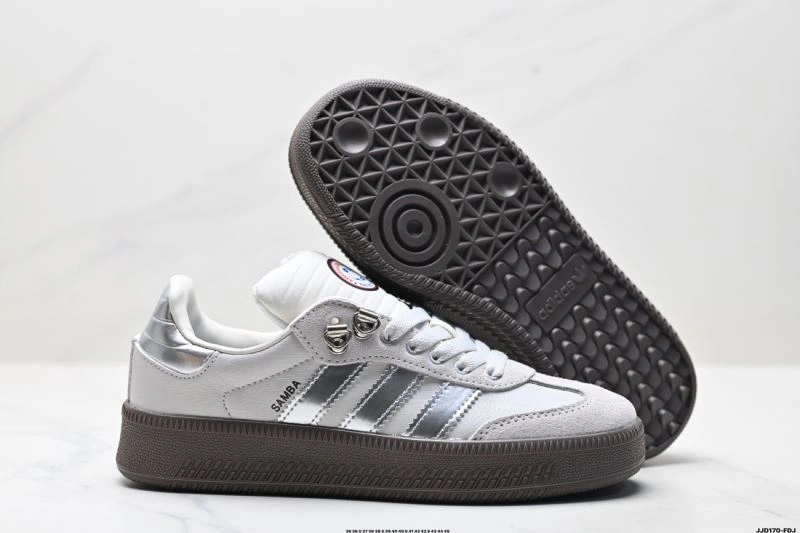 Brand-authenticated Adidas XLG Shoes