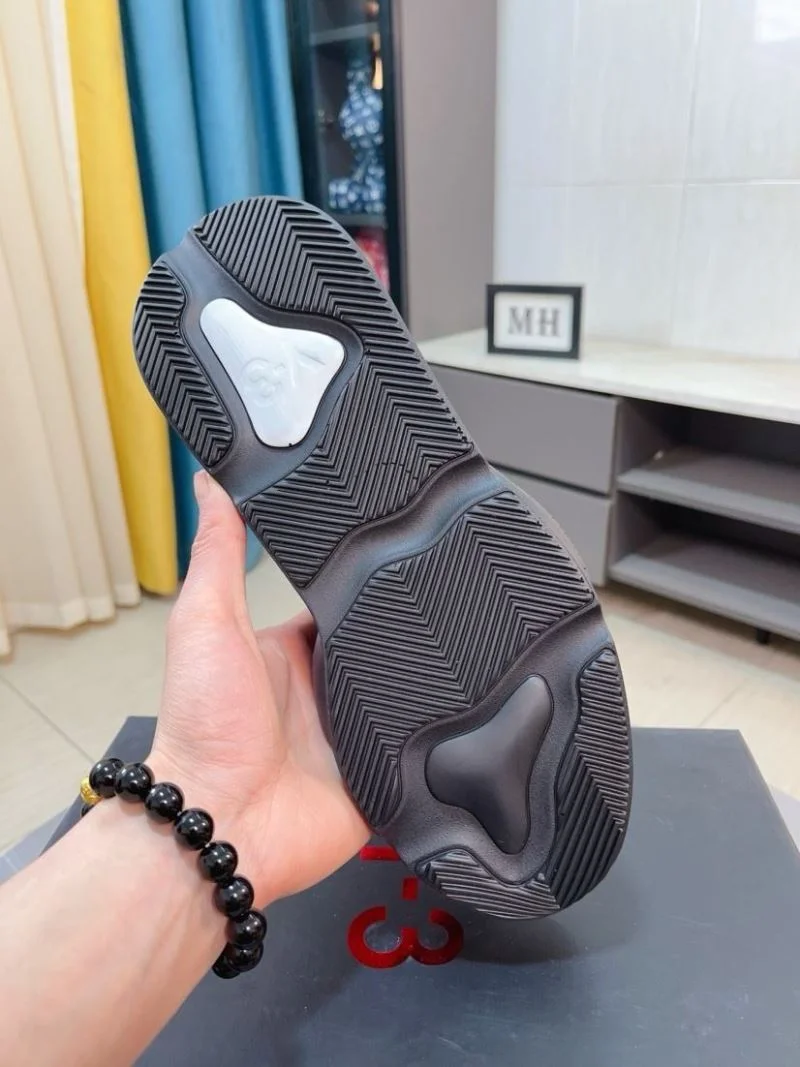 Brand-authenticated Adidas Y3 Shoes