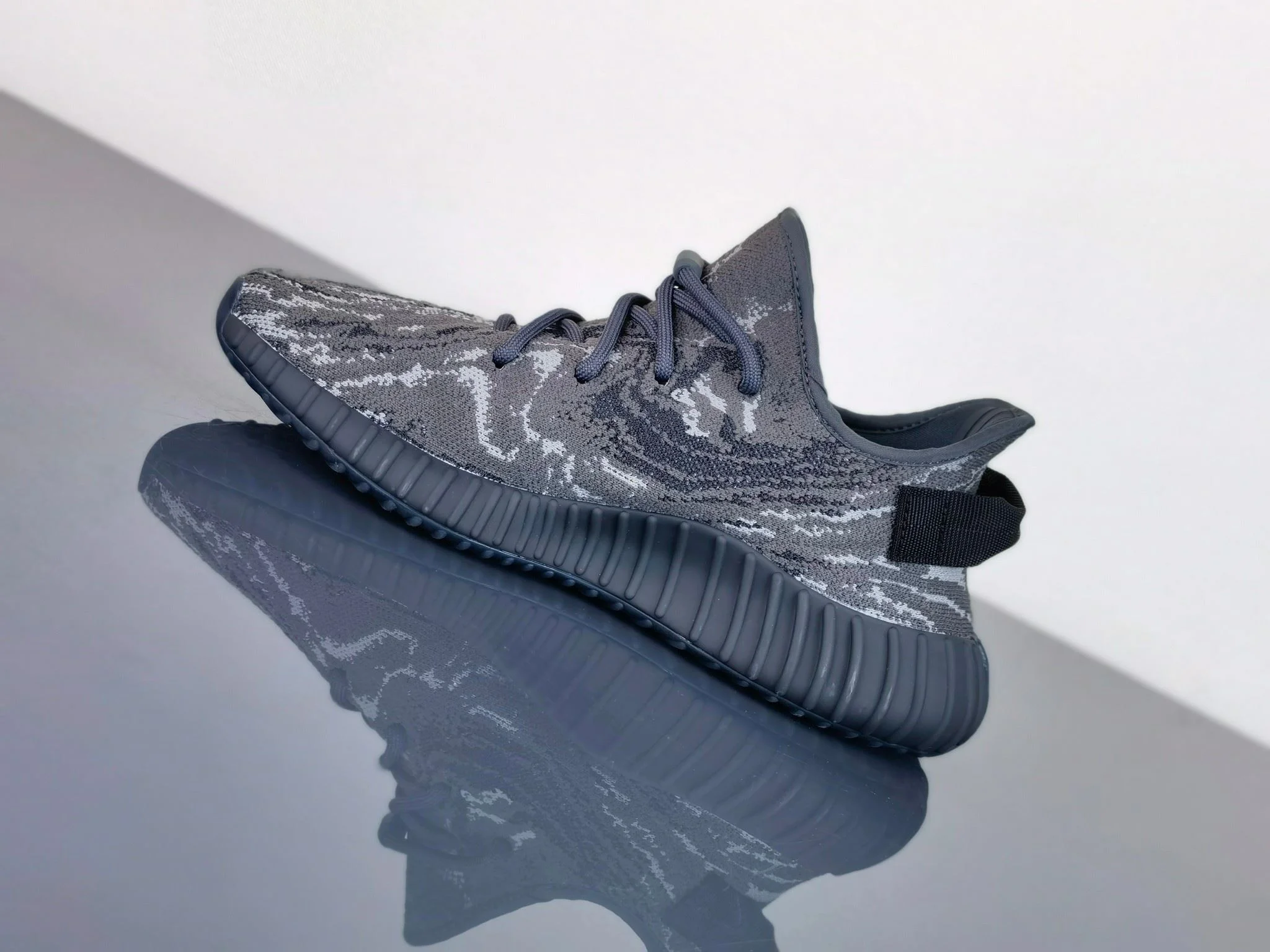 High accuracy Adidas Yeezy 350 Shoes