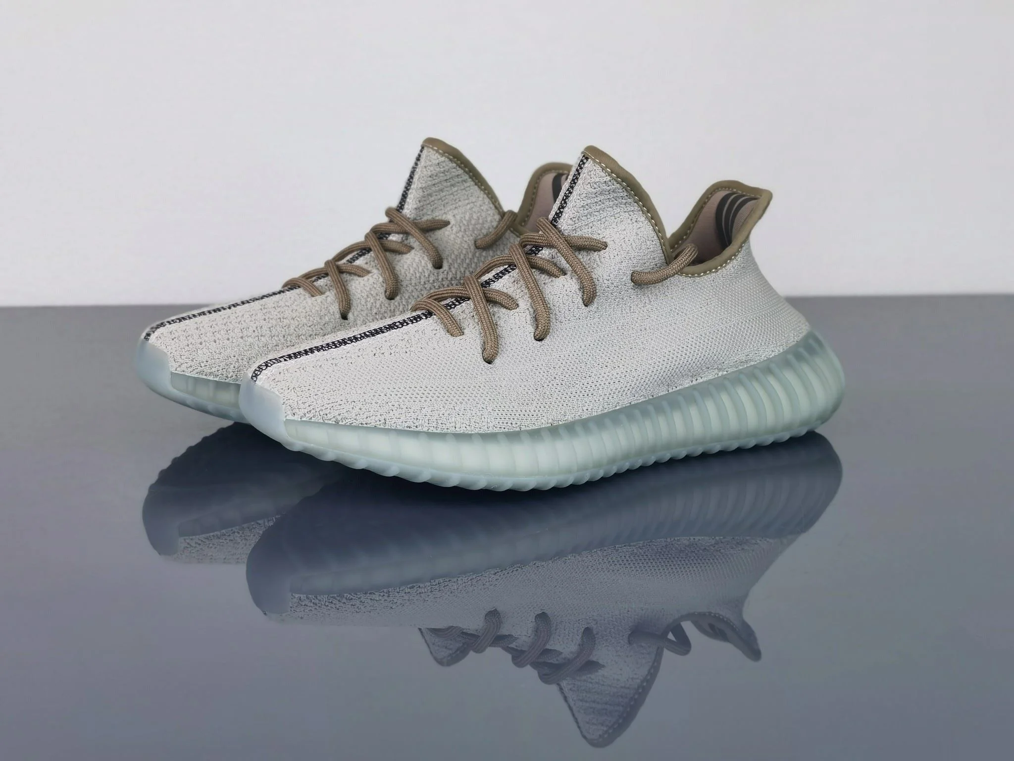 Budget-friendly Adidas Yeezy 350 Shoes